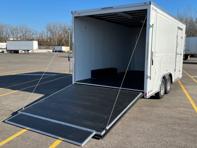 Mobile Retail Display Marketing Trailer – MO Great Dane / Total Trailers