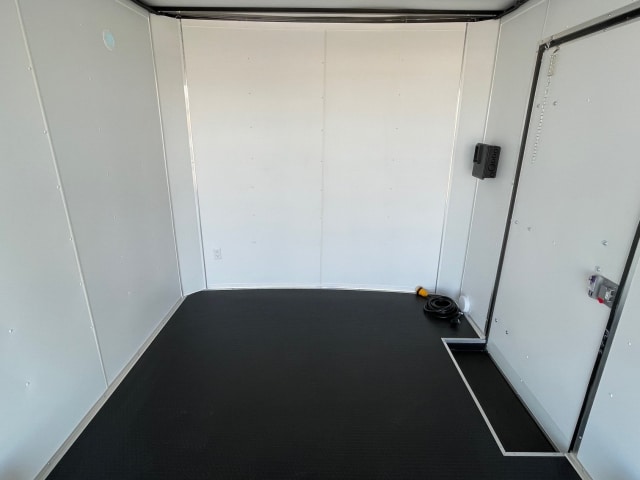 Mobile Retail Display Marketing Trailer – MO Great Dane / Total Trailers