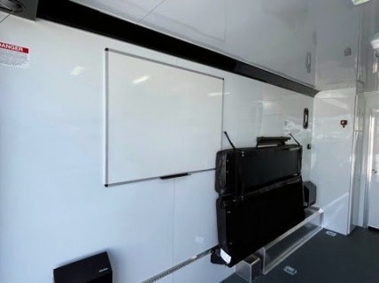 28 ft Aluminum Office / Medical / Command Trailer - In Stock Now | MO ...