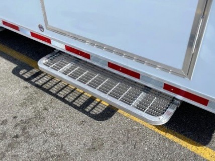 28 ft Aluminum Office / Medical / Command Trailer - In Stock Now | MO ...