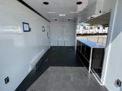 24' Mobile Marketing / Retail Trailer with Two Stages – MO Great Dane ...