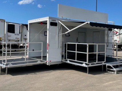 24' Mobile Marketing / Retail Trailer with Two Stages – MO Great Dane ...