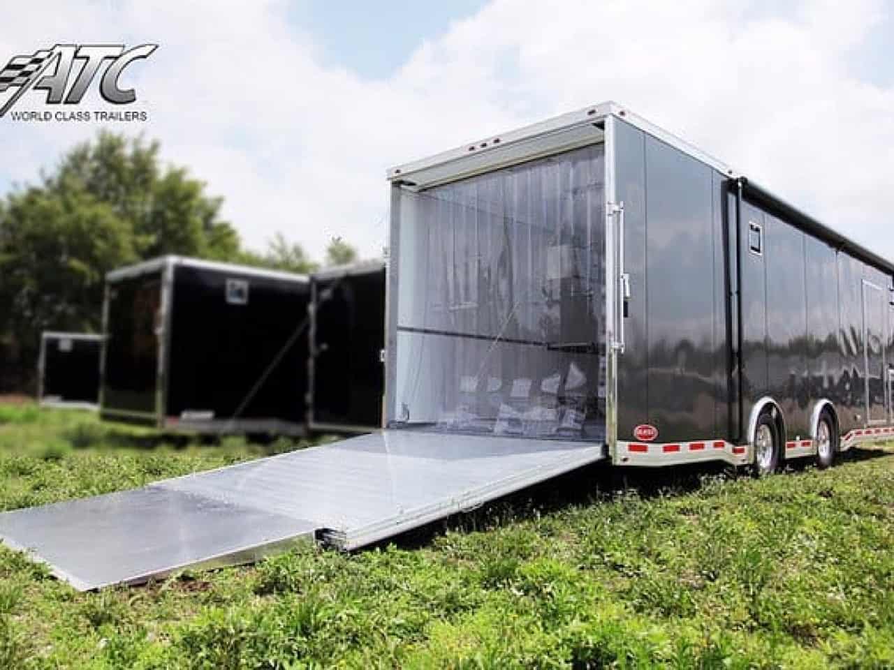 32ft ATC Trailer Bathroom and Kitchen | MO Great Dane / Total Trailers ...