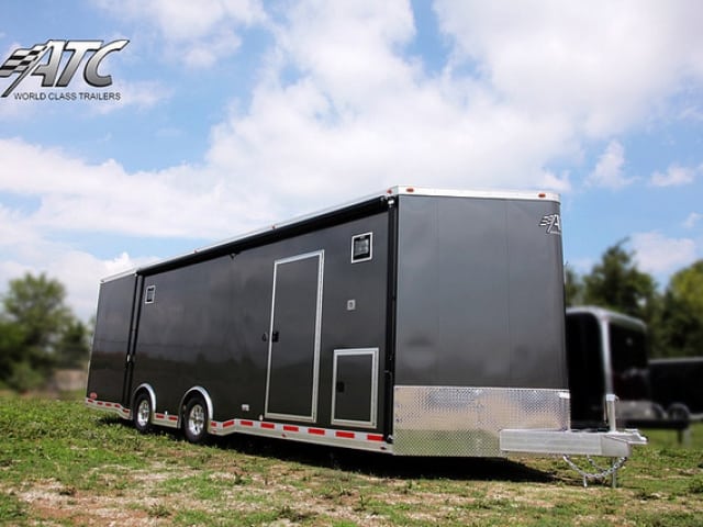 32ft ATC Trailer Bathroom and Kitchen | MO Great Dane / Total Trailers ...