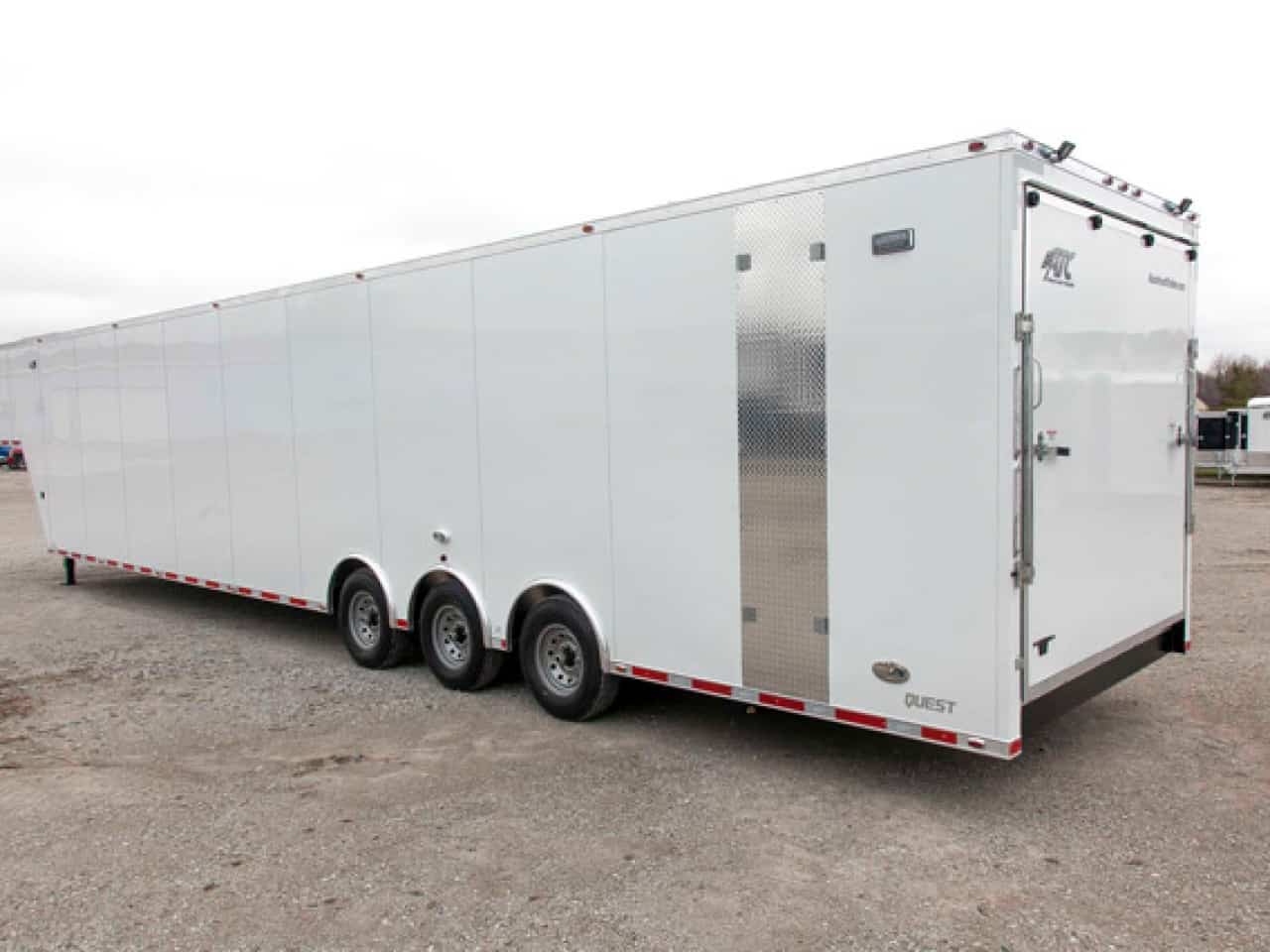 48 ft Enclosed Gooseneck Trailer - Air Ride | MO Great Dane / Total ...
