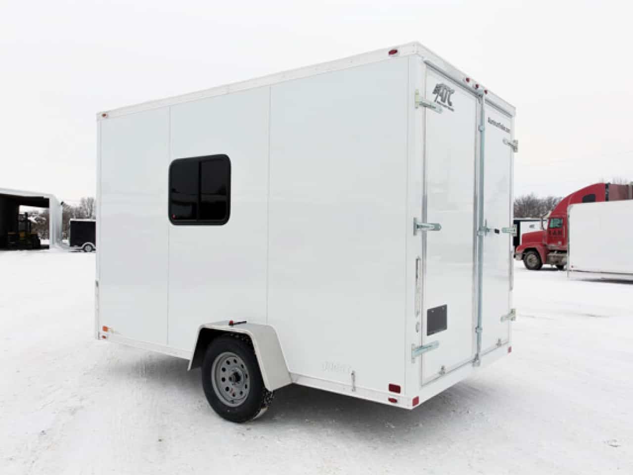 Small Office Trailer for Sale: In-Stock or Custom | MO Great Dane ...