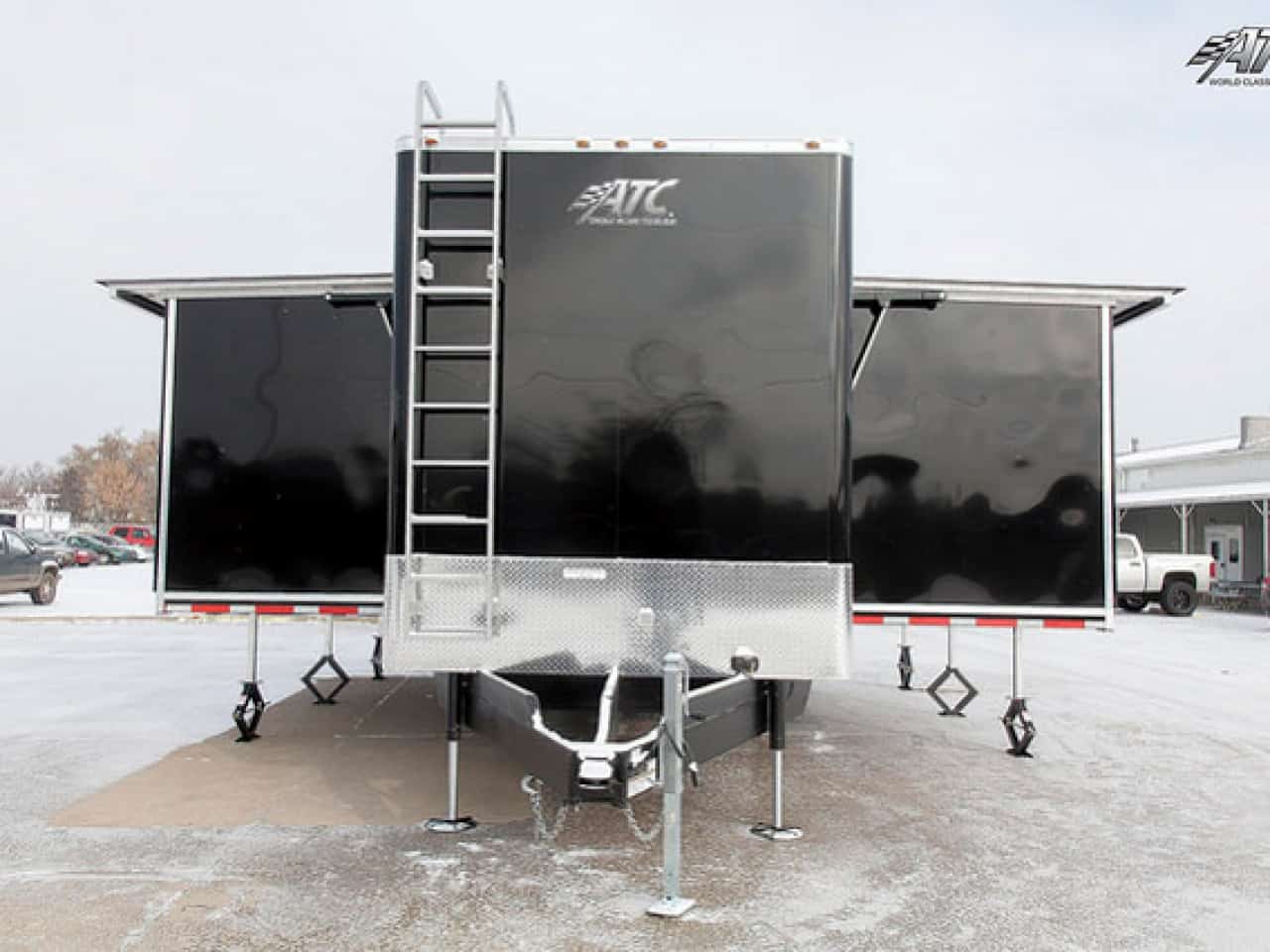 ATC Mobile Fold-Out Extension Room Trailer | MO Great Dane / Total ...