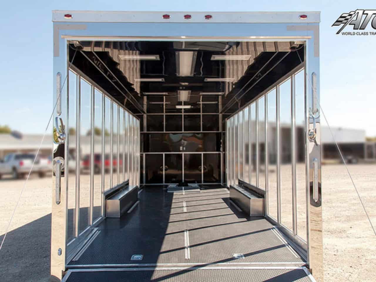 Clear Side Vehicle Display Car Trailer | MO Great Dane / Total Trailers ...