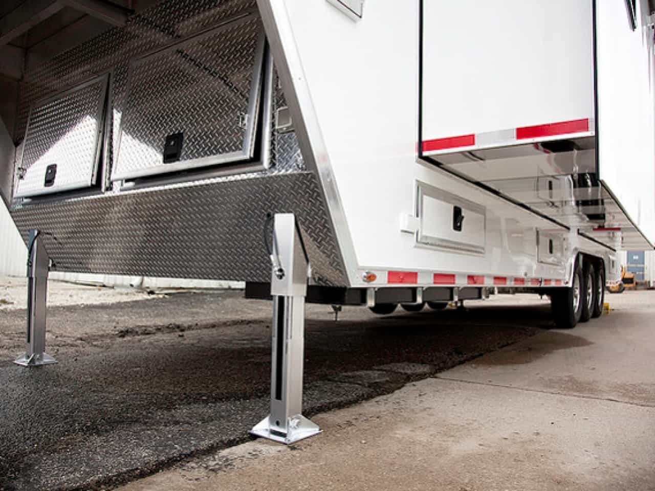 Command Center Trailer Telescoping Camera | MO Great Dane / Total ...