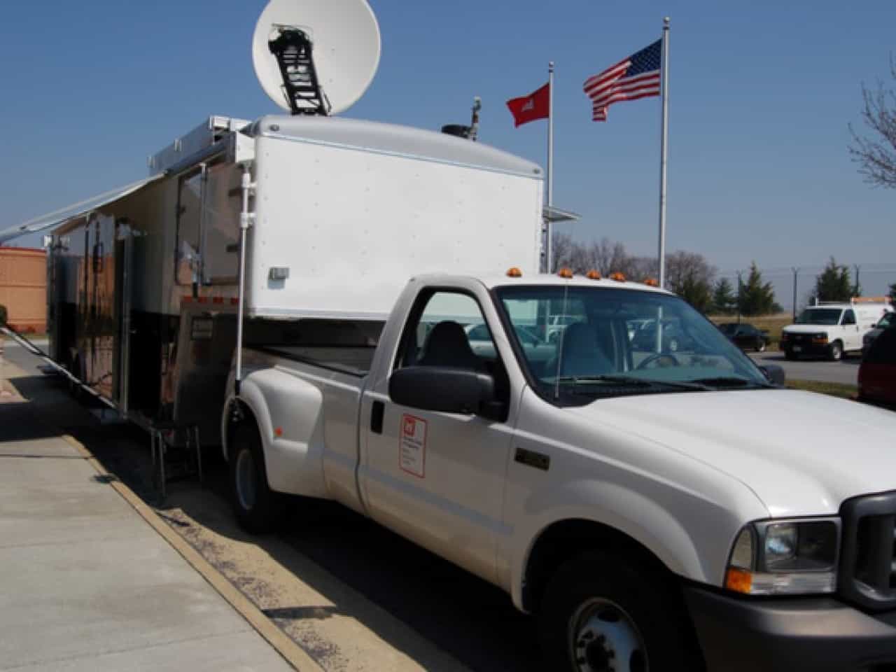 Corp of Engineers Satellite Communication Trailer | MO Great Dane ...