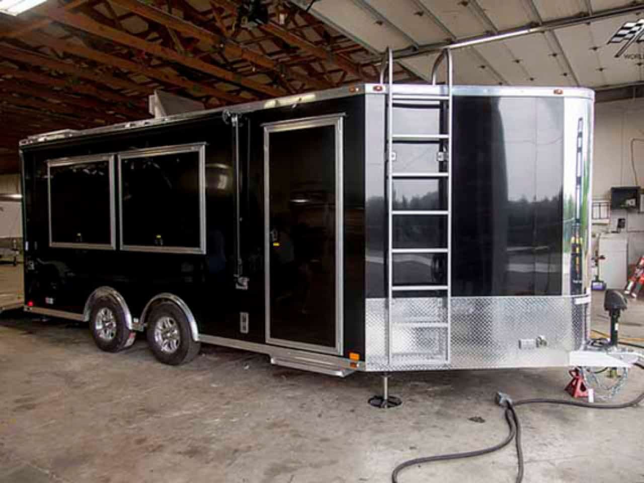 Custom Electronics Cargo Trailer | MO Great Dane / Total Trailers trailers