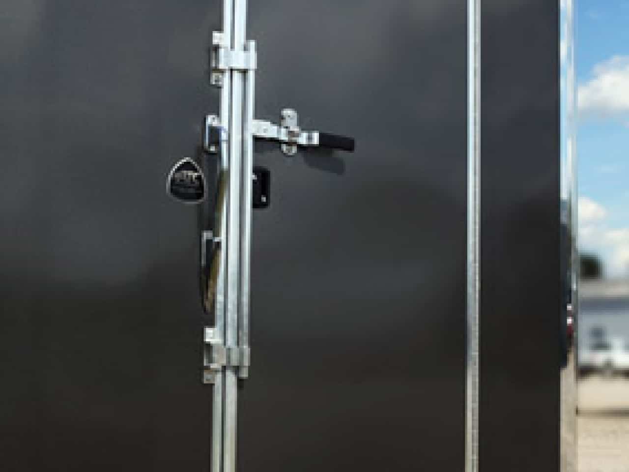 Custom Office Trailer Satellite Antenna | MO Great Dane / Total ...