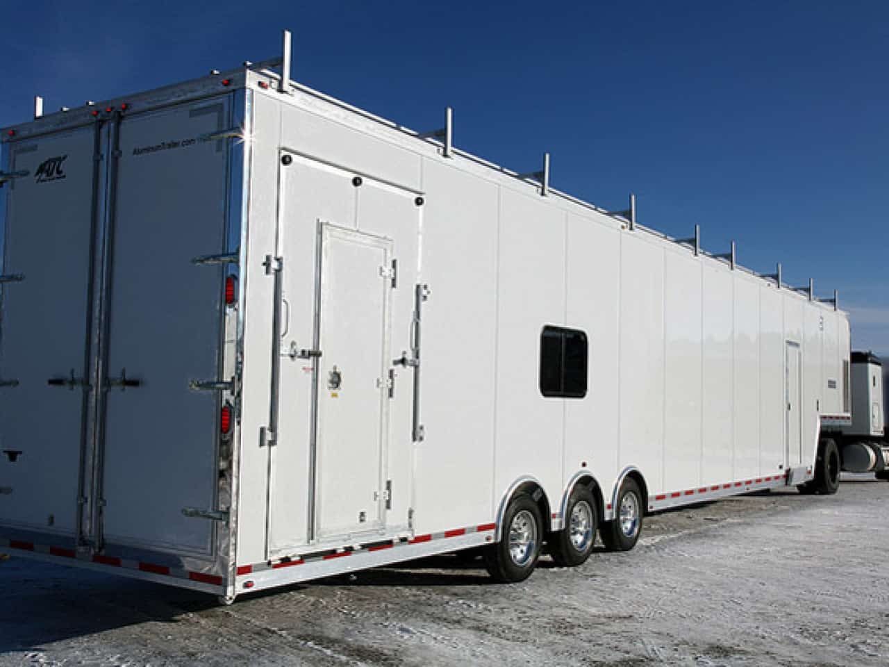 Custom Semi Office Classroom Trailer | MO Great Dane / Total Trailers ...