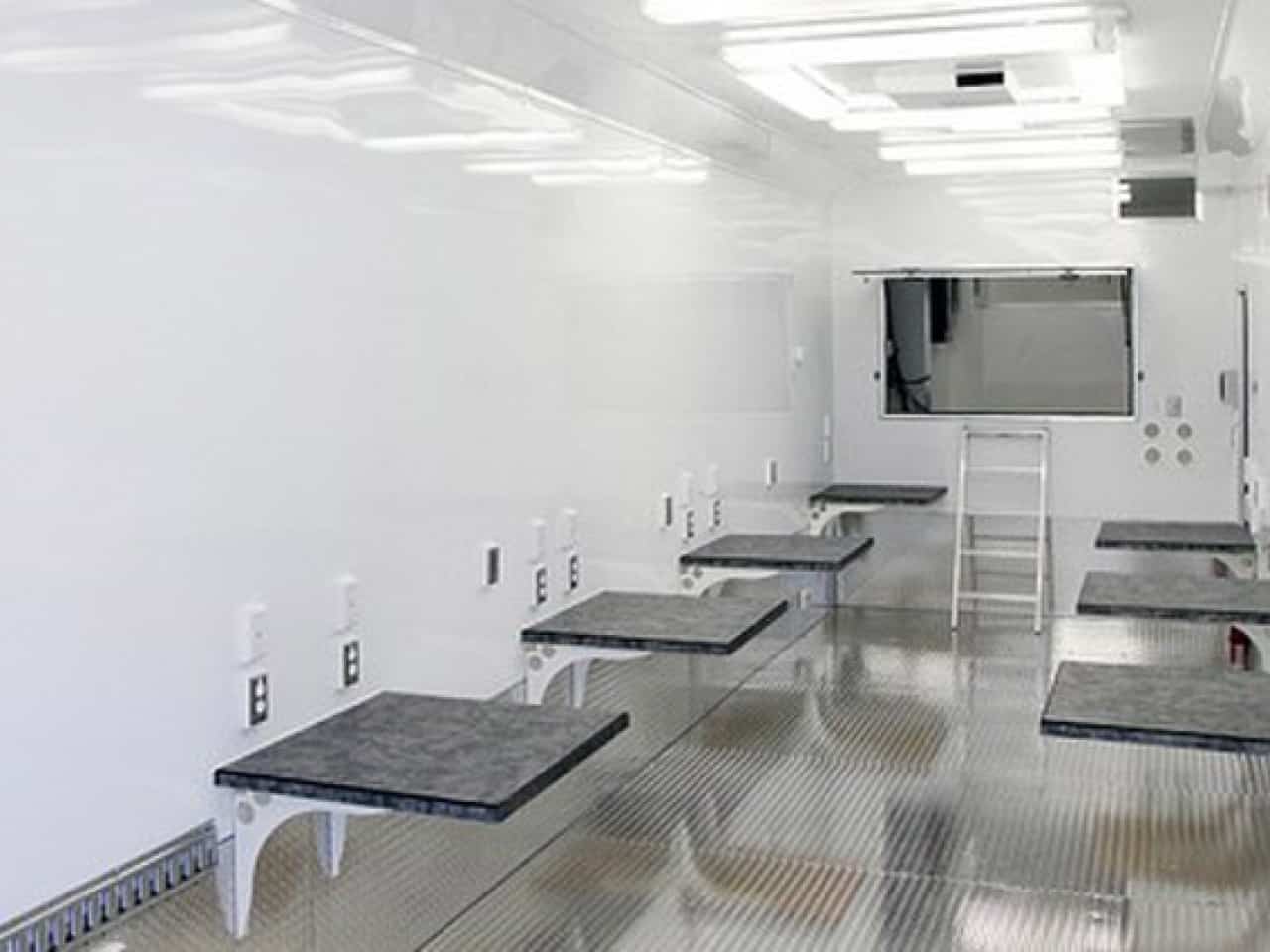 Custom Semi Office Classroom Trailer | MO Great Dane / Total Trailers ...