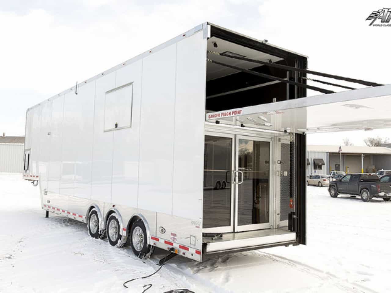 Liftgate Aluminum Stacker Trailer: Get a Quote | MO Great Dane / Total ...