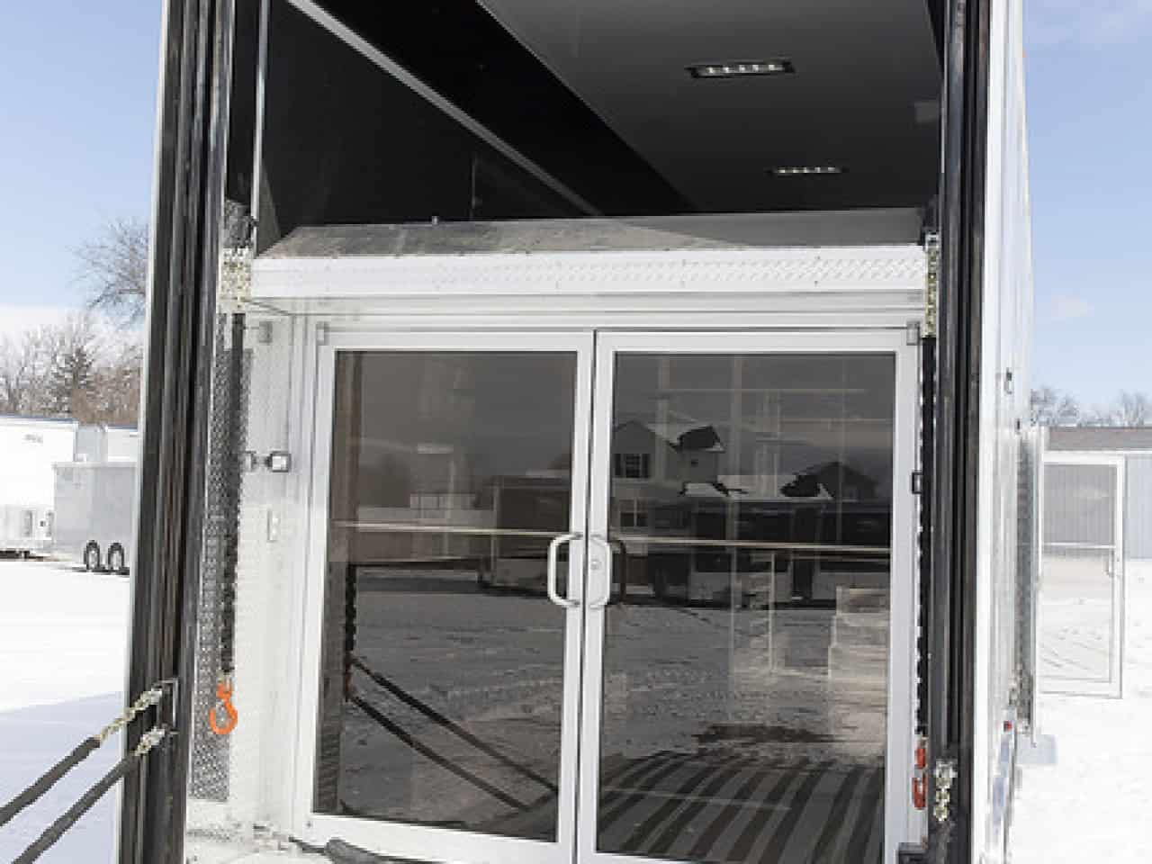 Liftgate Aluminum Stacker Trailer: Get a Quote | MO Great Dane / Total ...