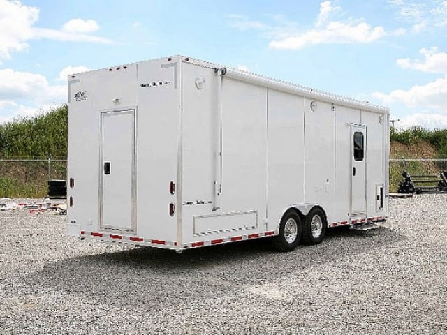 Mobile Bunkhouse Trailer: Get a Quote Here | MO Great Dane
