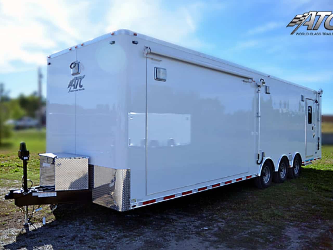 Mobile Office Command Center - Custom Trailer | MO Great Dane / Total ...