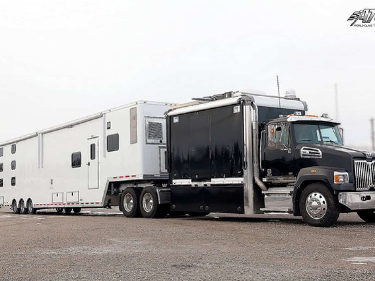 Mobile Command Tractor Custom Semi Trailer | MO Great Dane / Total ...