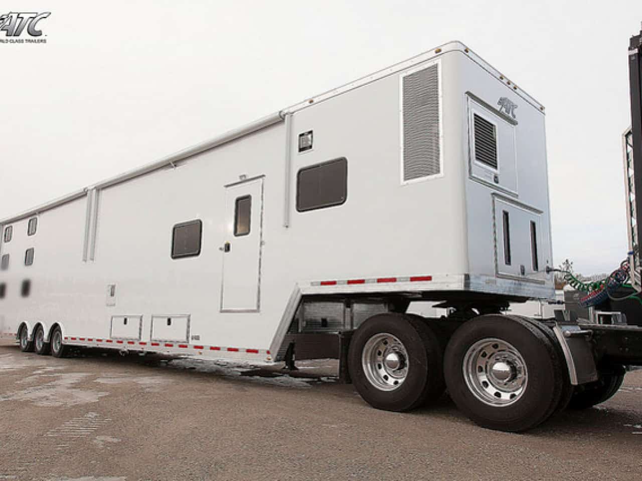 Mobile Command Tractor Custom Semi Trailer | MO Great Dane / Total ...