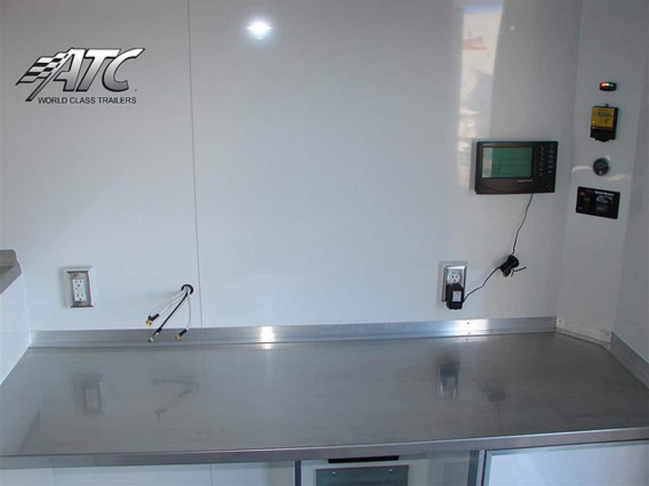 Lab Services Trailer - Laboratory Trailers | MO Great Dane / Total ...