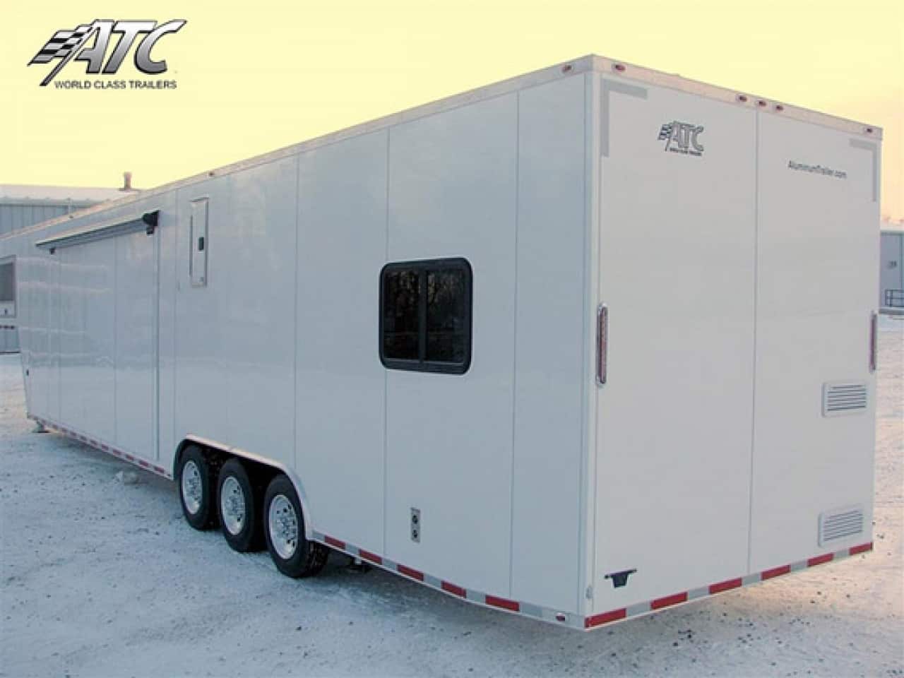 Mobile Medical Clinic Trailers | MO Great Dane / Total Trailers trailers