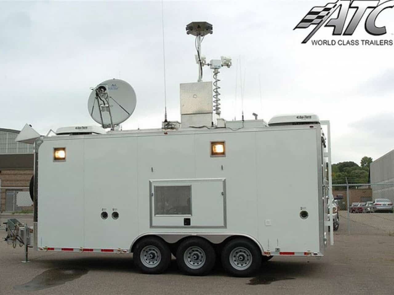 National Guard Communications Trailer | MO Great Dane / Total Trailers ...