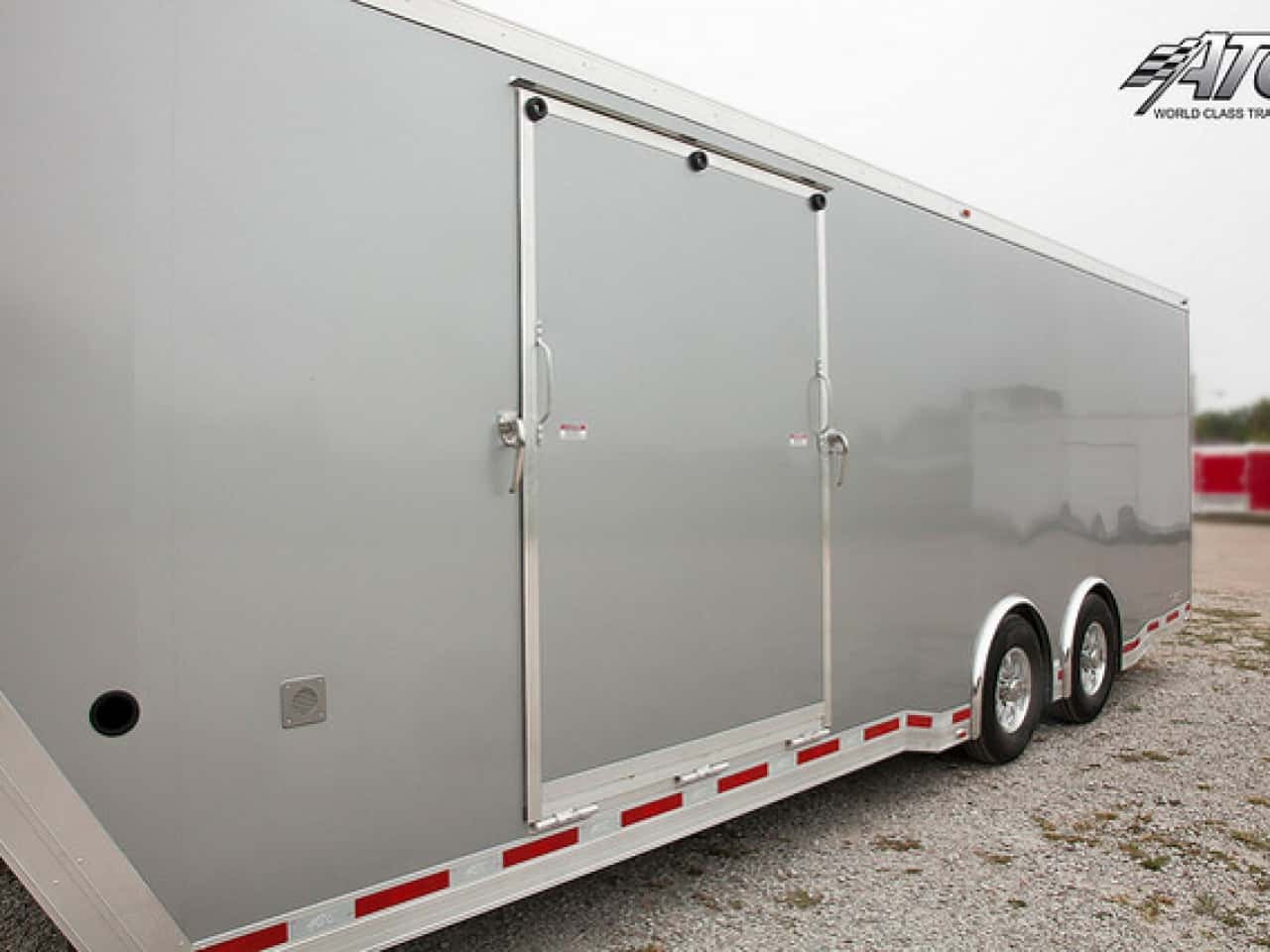 Quest Aluminum Gooseneck Race Trailer | MO Great Dane / Total Trailers ...