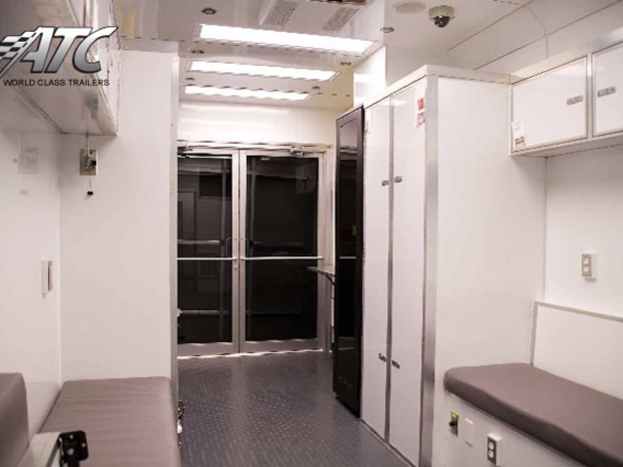 UPMC Mobile Hospital Trailer | MO Great Dane / Total Trailers trailers